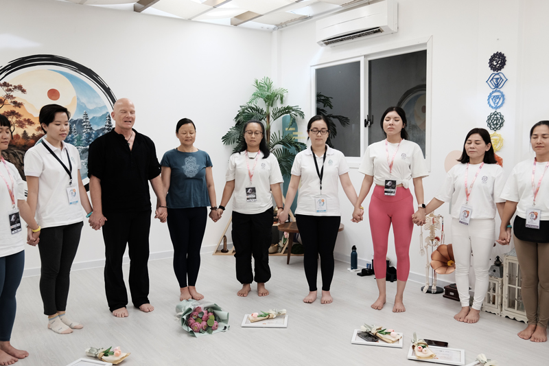 Thư viện hình ảnh - HỌC VIỆN YOGA QUỐC TẾ TPY